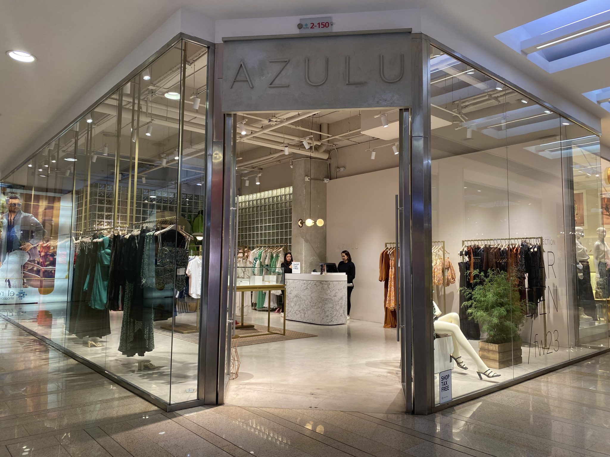 AZULU – Centro Comercial El Retiro